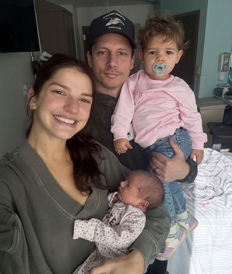 Country singer Devin Dawson and wife Leah welcome second baby girl ...