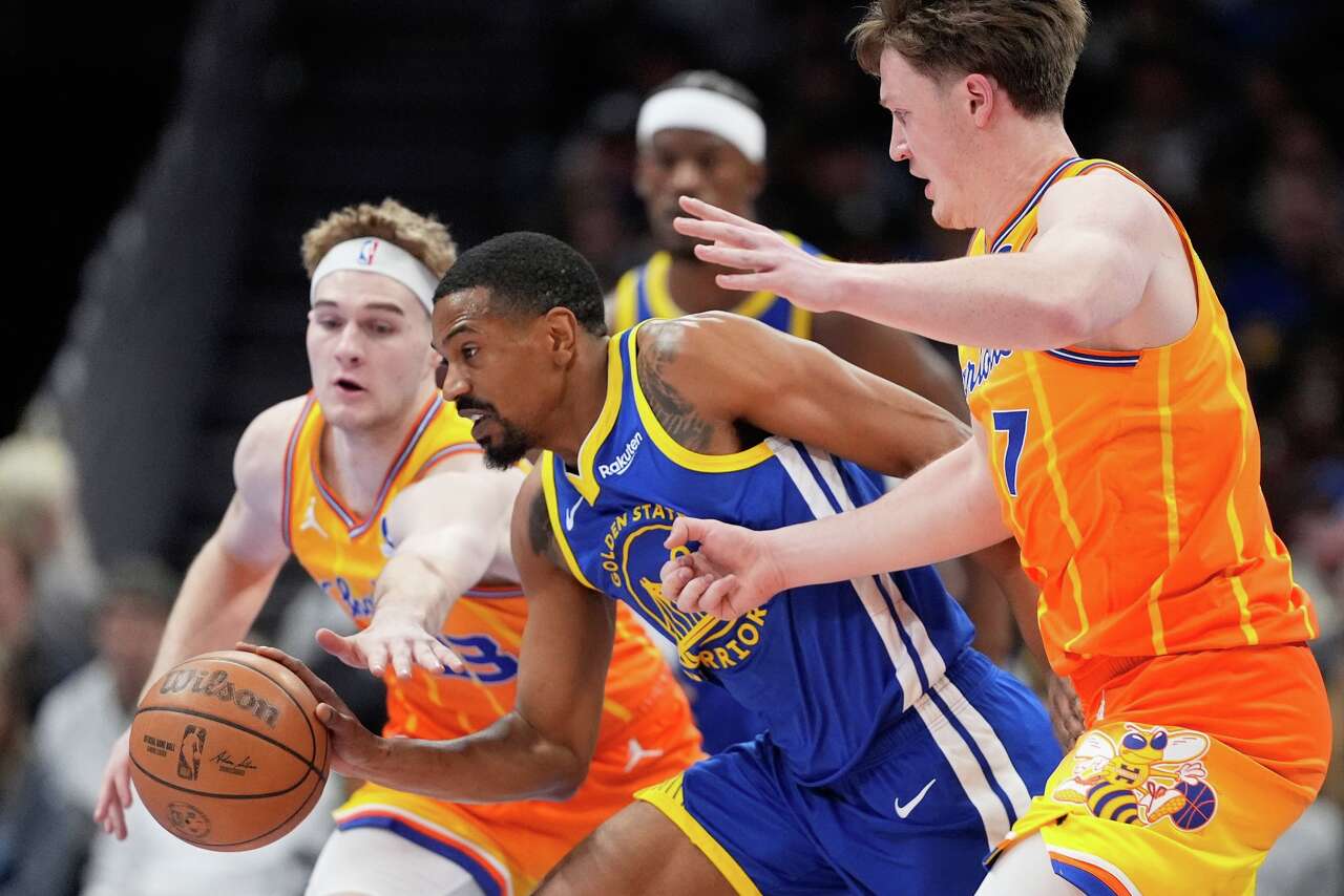 Warriors unveiled new closing lineup and got two clutch wins. Here's ...