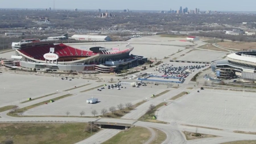 Kansas City mayor sees opportunity for Arrowhead after Chiefs move