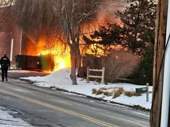 Fire breaks out in dumpster at Southold IGA on New Year's Day: FD