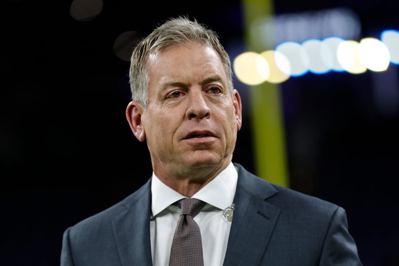 Troy Aikman takes on consulting role during surprise team's GM search