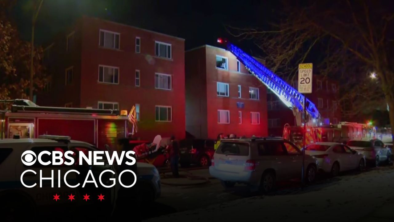 Family of 6 injured in West Side apartment fire