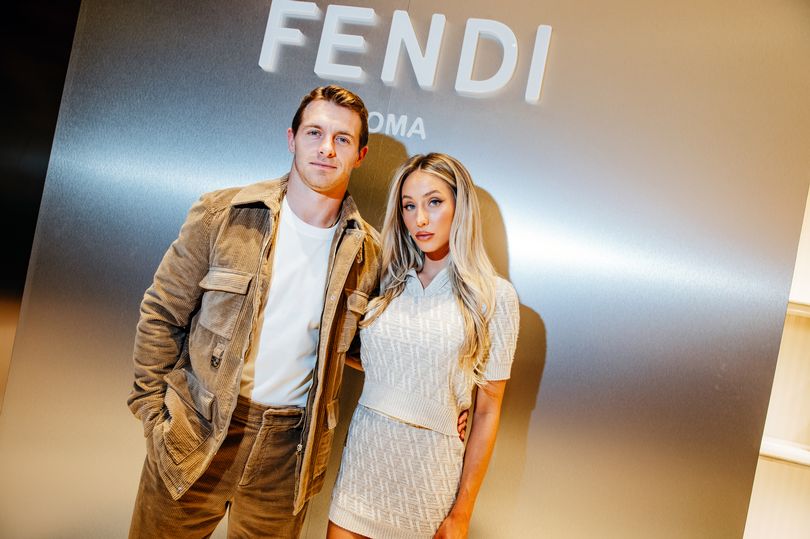 Tom Brady spotted getting cozy with NFL star's ex-girlfriend 23 years ...