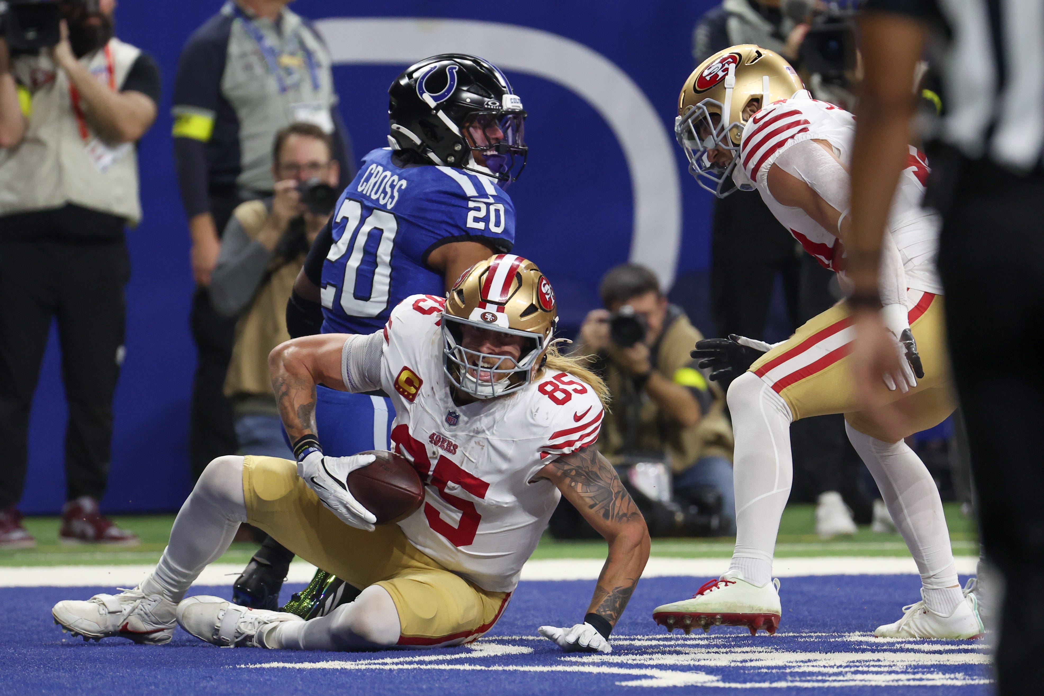 5 players questionable on 49ers injury report for massive Week 18 game