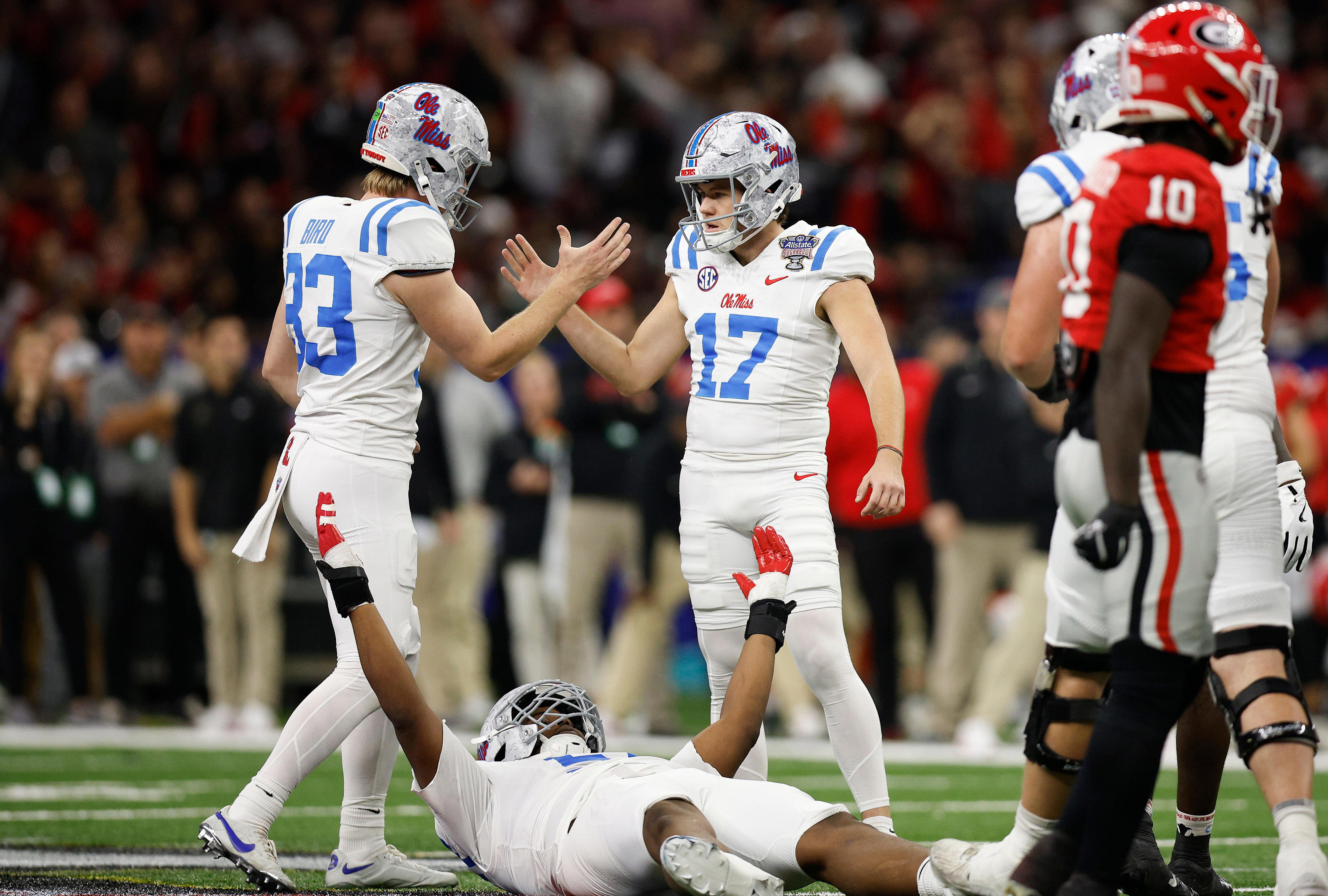 Who is Ole Miss kicker? Lucas Carneiro breaks Sugar Bowl field goal ...
