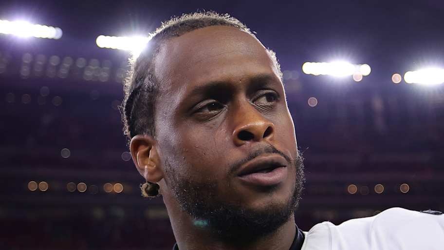Geno Smith's injury should serve as warning sign for Raiders in Week 18