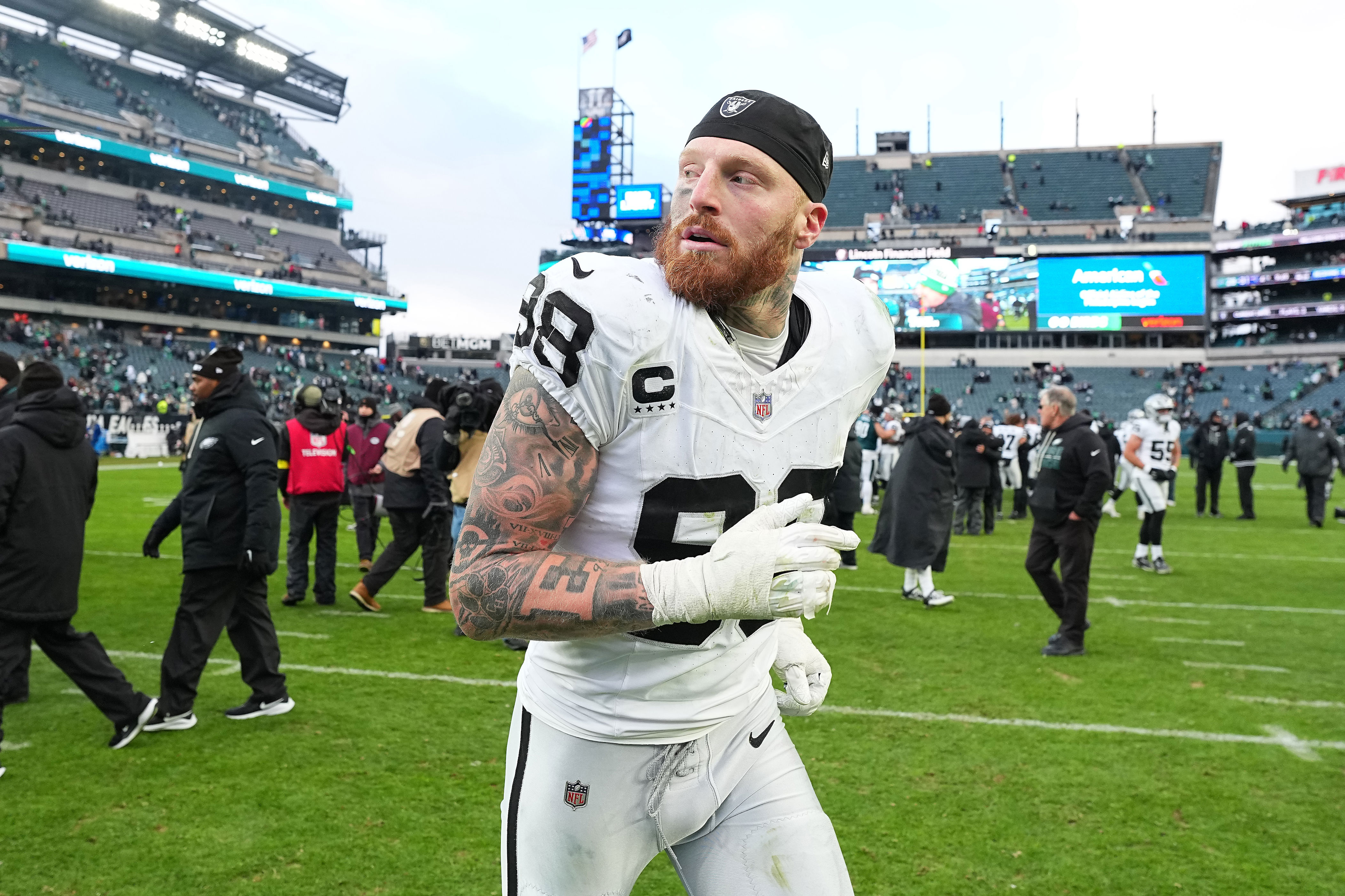 Raiders trade idea flips Maxx Crosby for $110 million WR, 1st-round pick