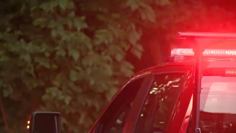 Serious crash shuts down multiple lanes in western suburb