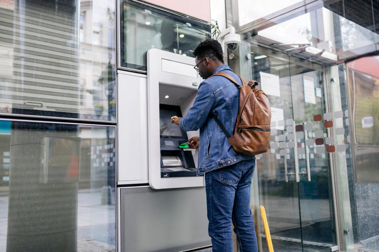 4 reasons your bank can close your account