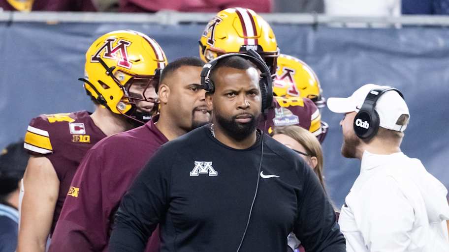 Wisconsin Badgers steal new running backs coach from rival Minnesota ...