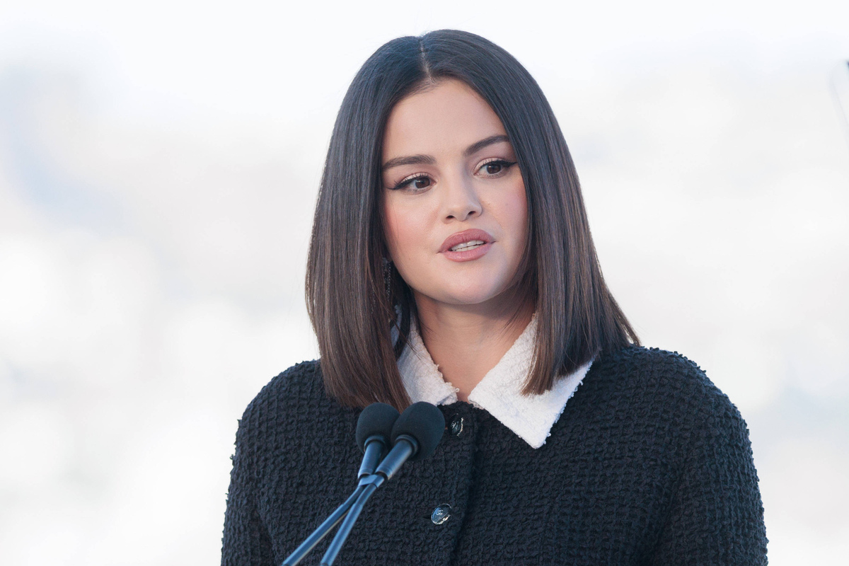 Selena Gomez fires back after GOP politician calls for her to be deported