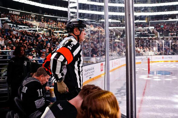 Will Ferrell hilariously dons full referee uniform in rink-side cameo ...