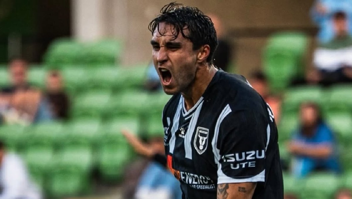 ¡Golazo de la victoria! Rafael Durán, primer mexicano en anotar gol en ...