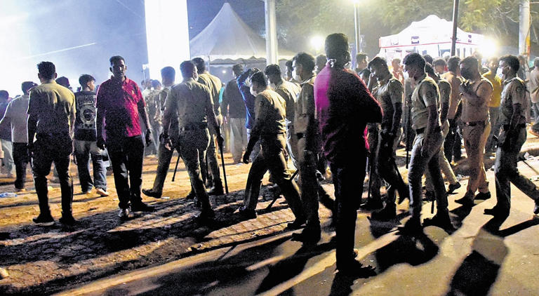 Proactive policing ensures a smooth Cochin Carnival