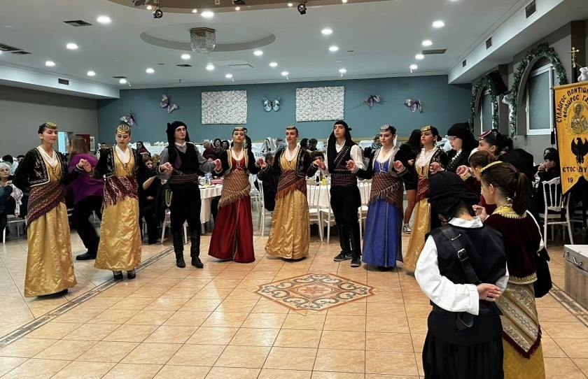 Παραδοσιακά ποντιακός ο ετήσιος χορός του Συλλόγου Ποντίων Έδεσσας «Ο ...