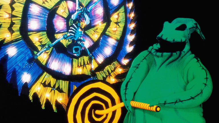 Tim Burton's 32-year-old horror classic coming back with a brand new ...