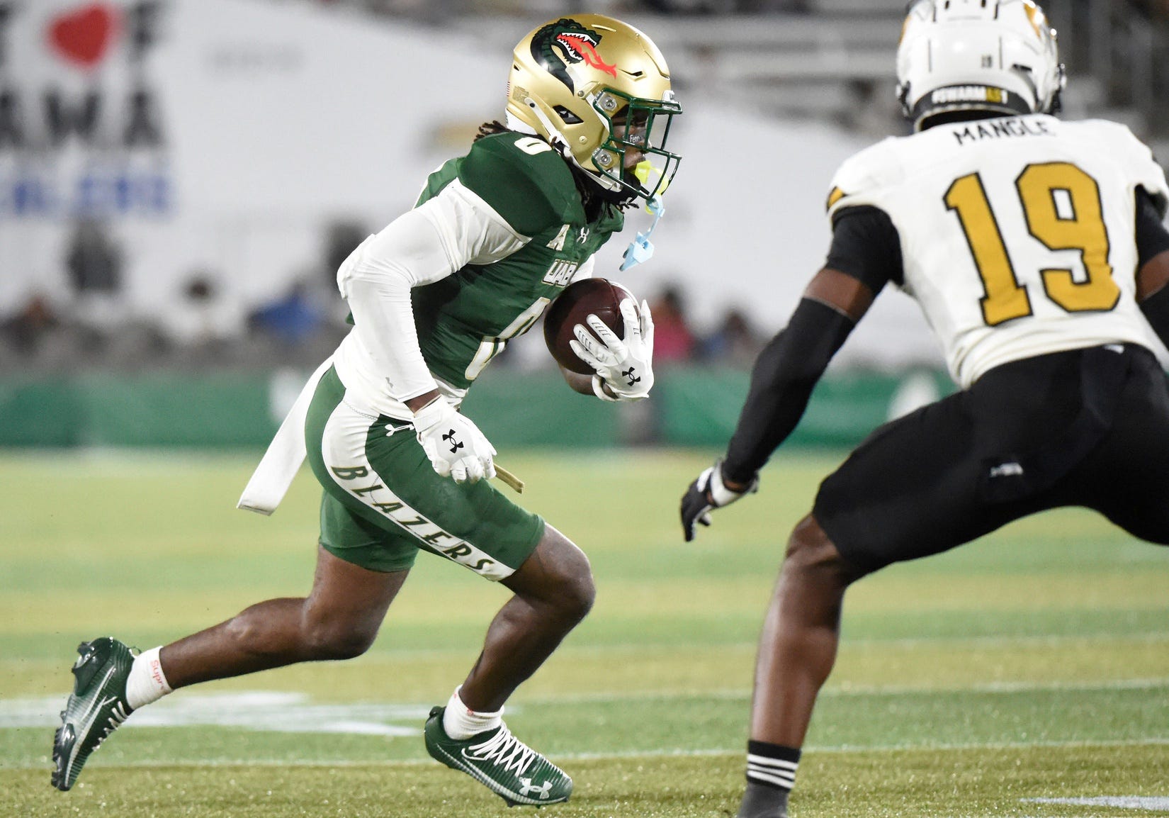 UAB transfer WR Iverson Hooks to visit Oregon, date TBD