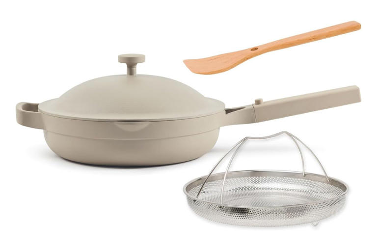 Le Creuset’s 'completely nonstick' ceramic skillet is PFAS-free, metal ...