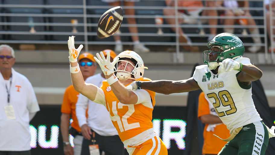 Tennessee football WR Braylon Harmon announces plans to enter the NCAA ...