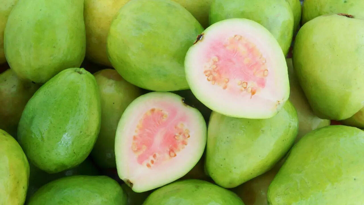 Fight cold and cough with guava: 7 reasons to eat the fruit in winters