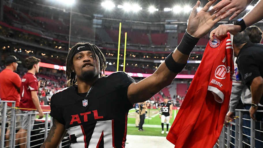 Don't look now, but one struggling Falcons veteran is finally turning ...