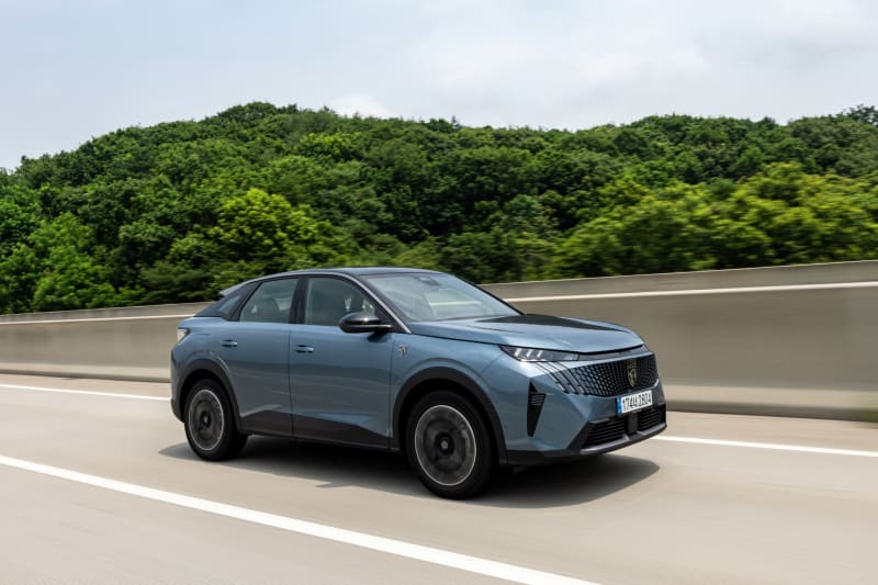 Peugeot’s new 3008 hybrid proves you can go green without looking boring