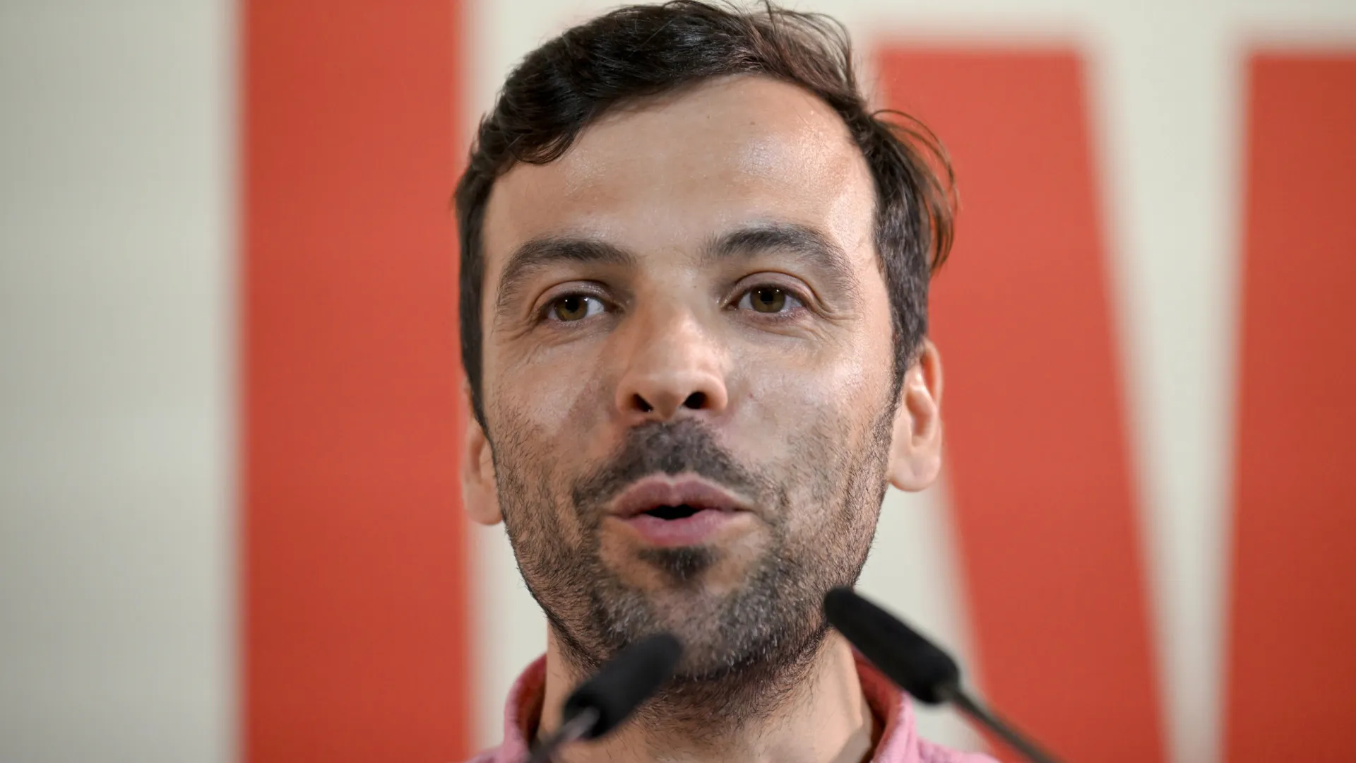 Jorge Pinto: "Europeísta convicto" que quer levar "novo sotaque" a Belém