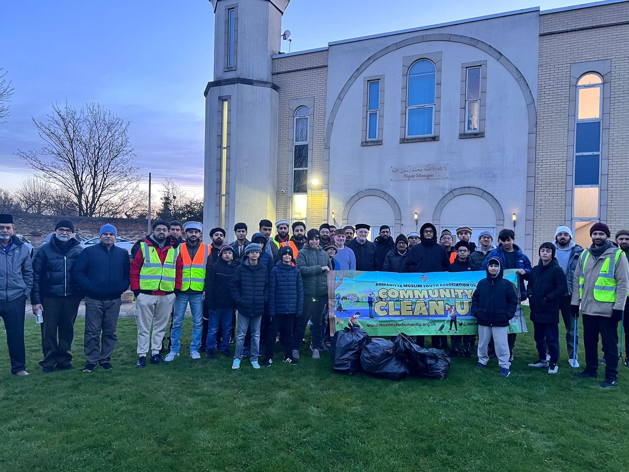 Hartlepool Muslim community marks new year with neighbourhood clean up