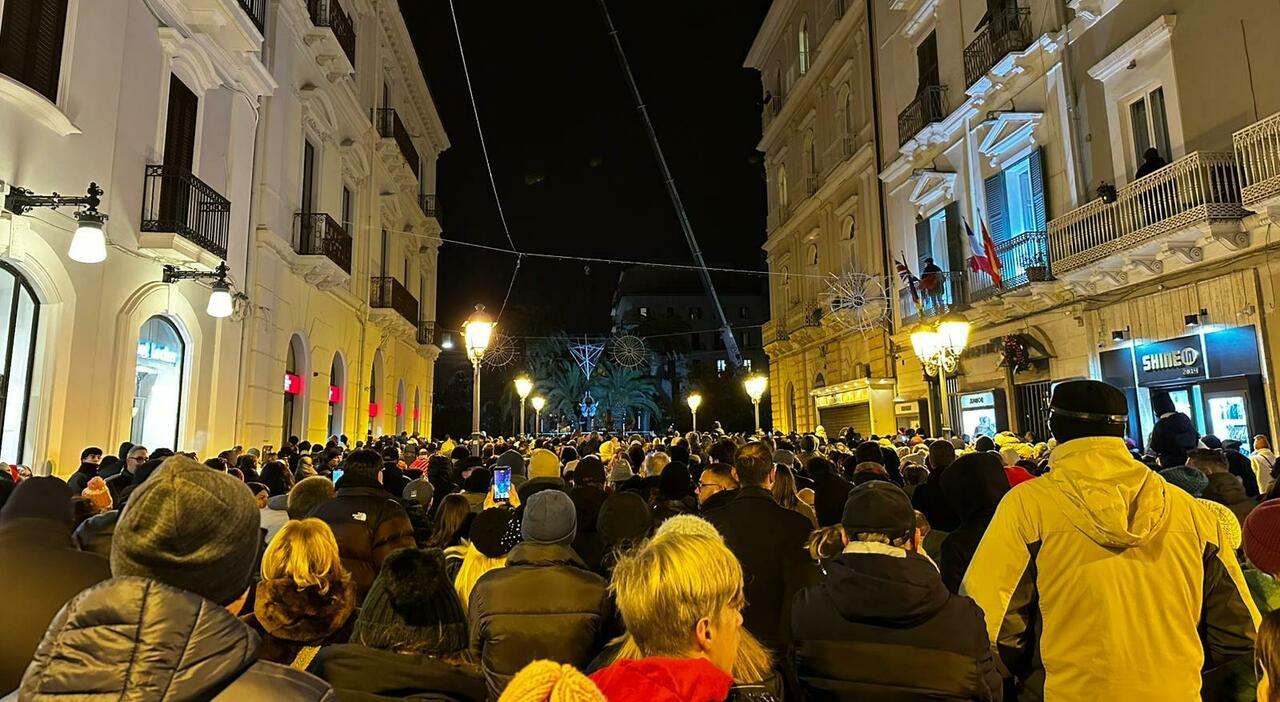 Show a Capodanno in piazza. Migliaia di spettatori a Taranto