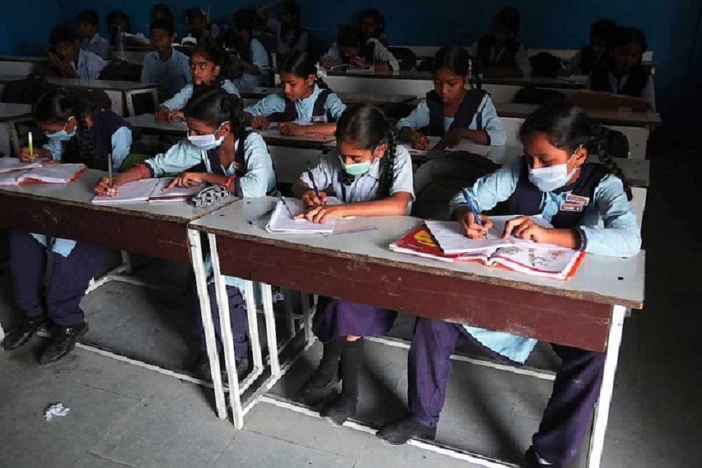 CBSE releases important notice for class 10, 12 practical exams 2026