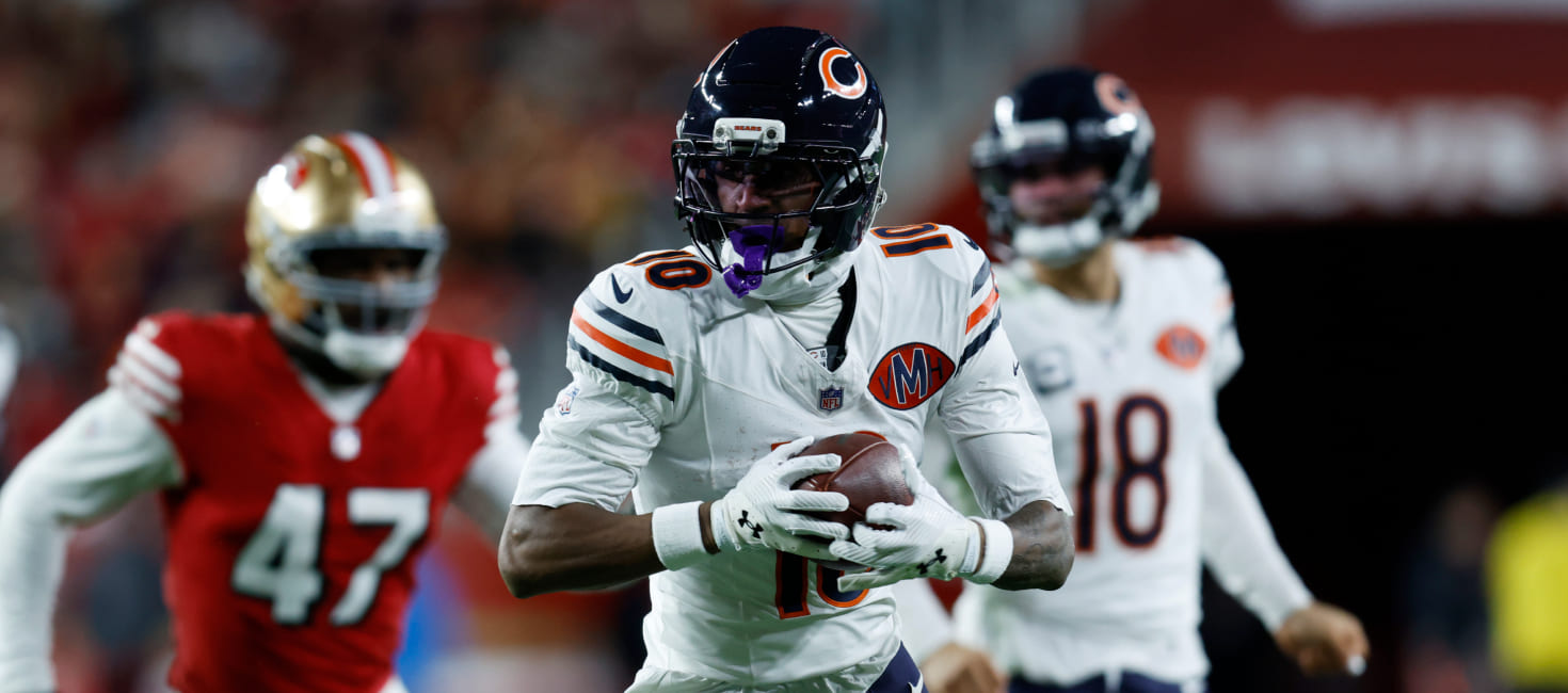 NFL Week 18 PrizePicks player predictions: Sunday