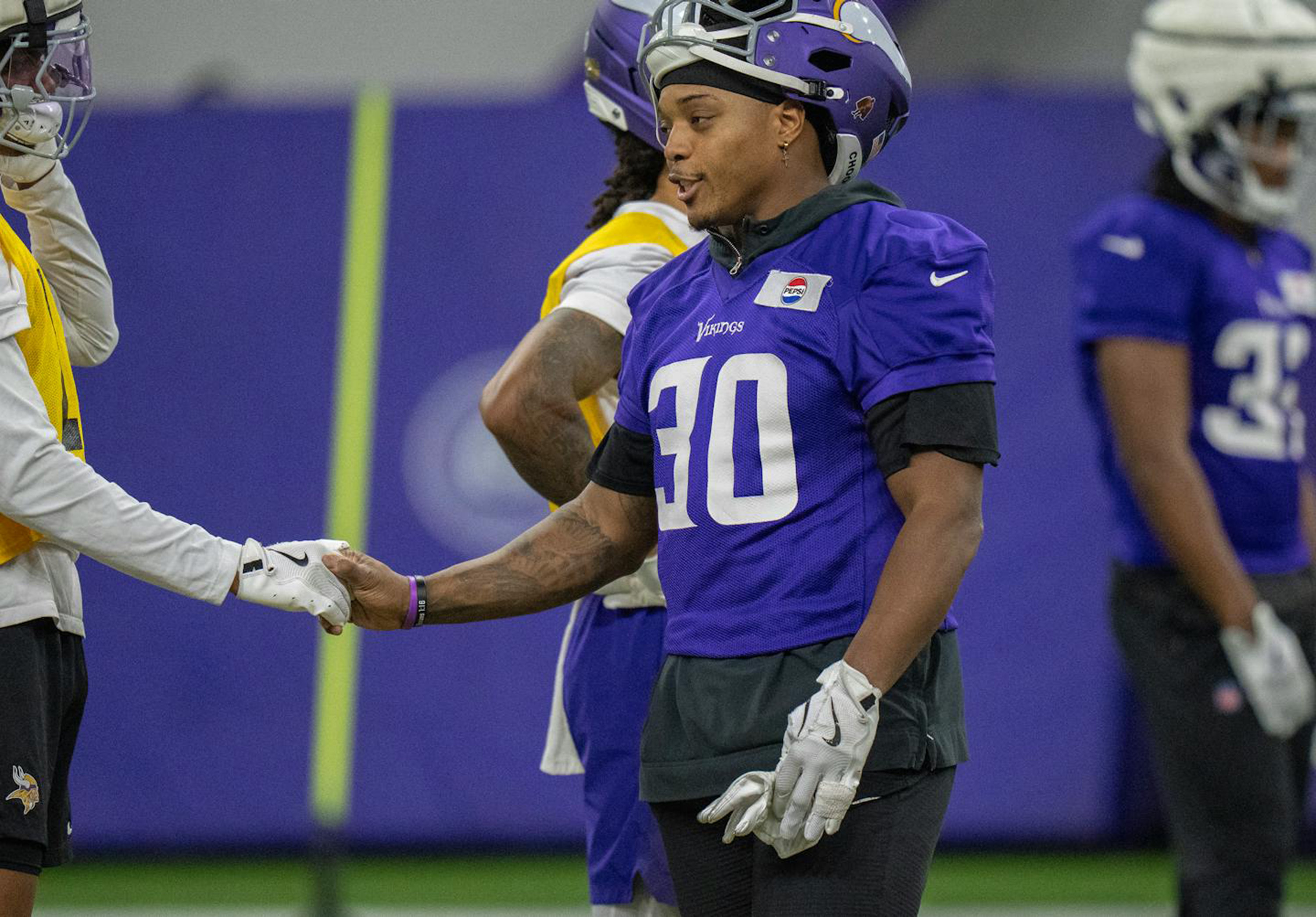 Weighing retirement, Vikings fullback CJ Ham plans to enjoy a 'special ...