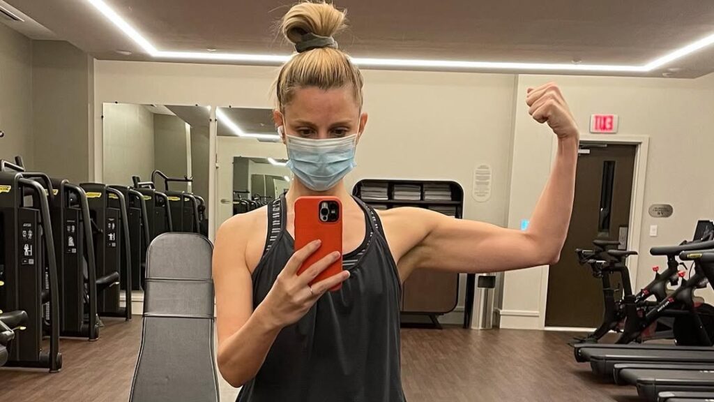 Stranger Things actress Cara Buono, a.k.a. Karen Wheeler’s fitness tips ...