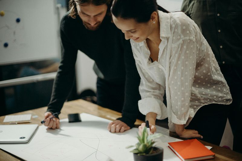 10 clear signs of a truly high-value woman, backed by psychology