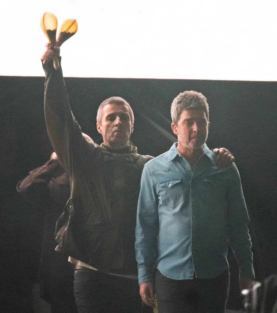 Paukenschlag: Oasis-Tour bringt über eine Milliarde!