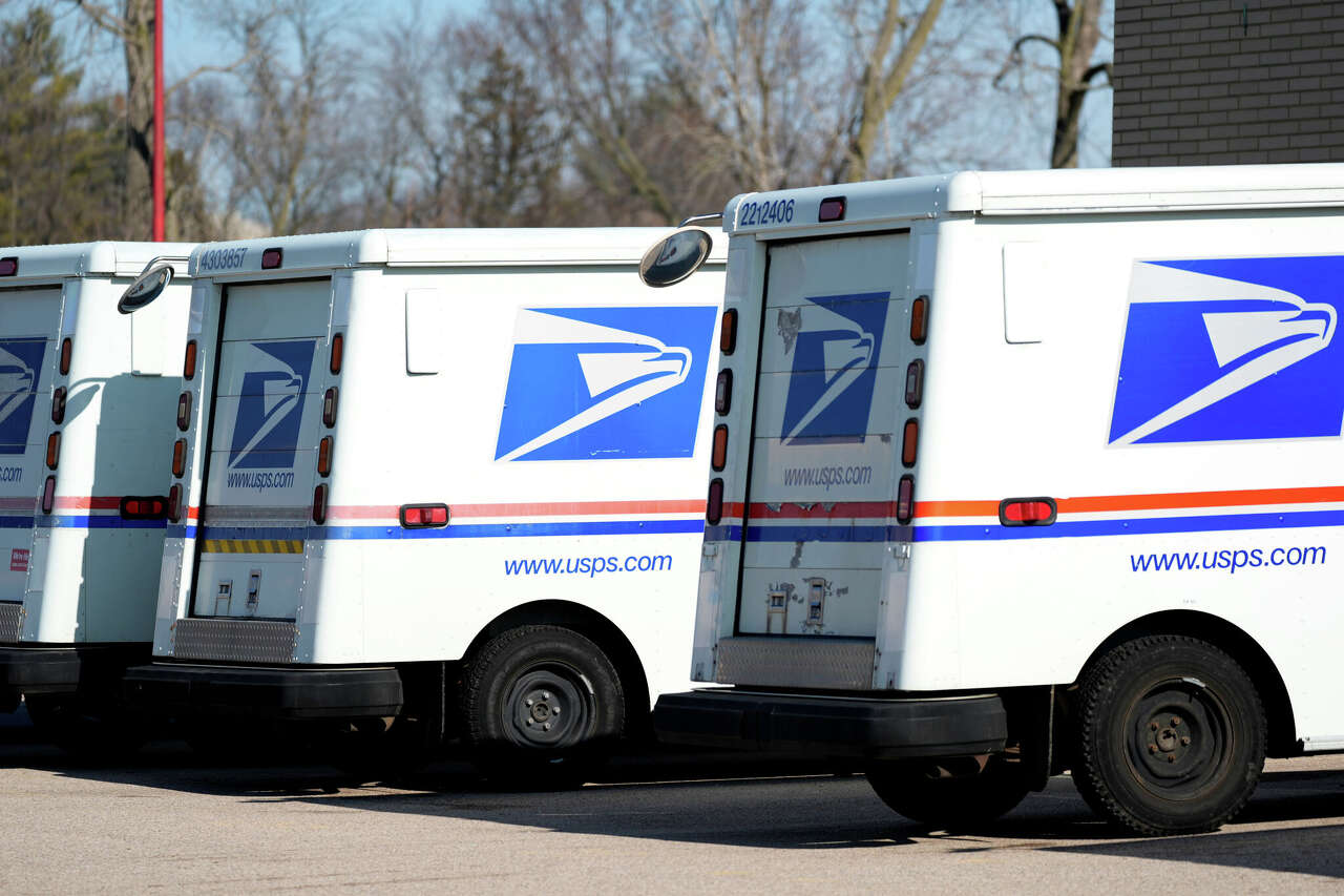 USPS postmark policy change raises concerns for tax filers, renters and ...