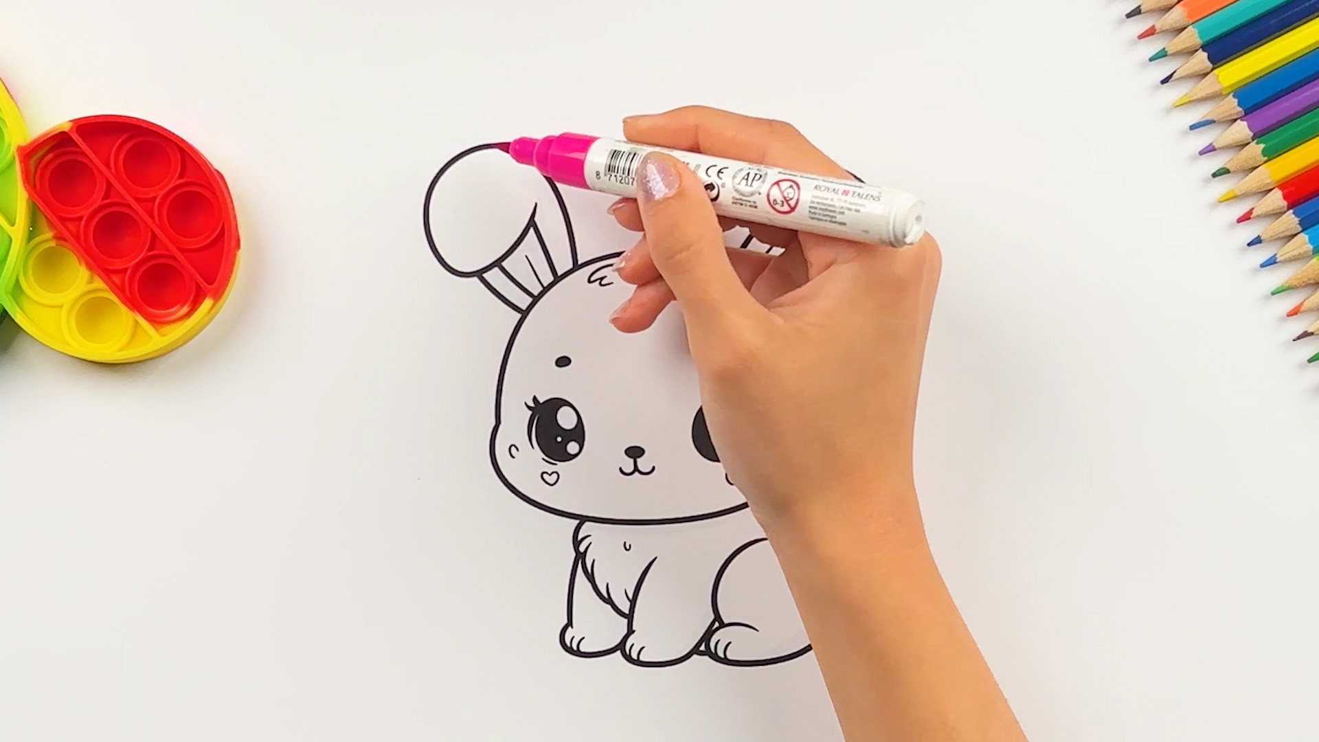 Kids and toddlers fun art activity