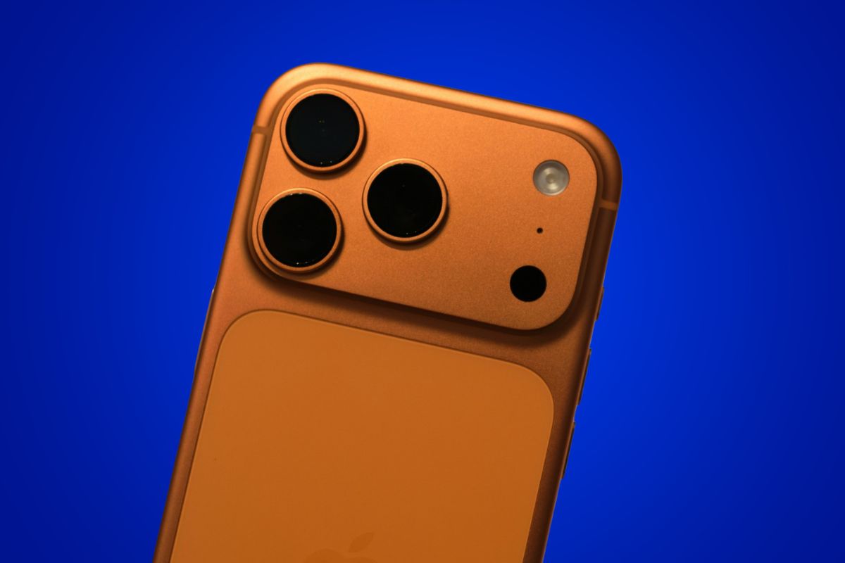 Apple is quietly reworking the iPhone camera in iOS 27 into a smarter ...