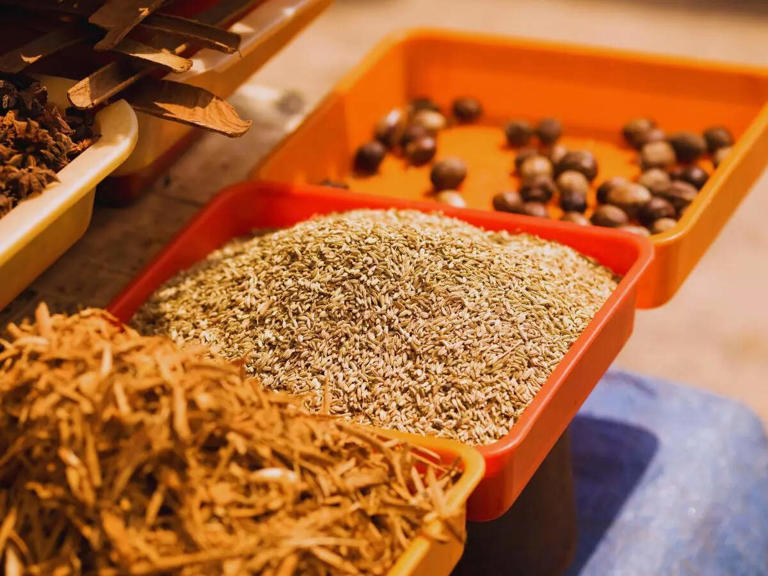 Got INR 300? 9 things you can buy from Chandni Chowk in Old Delhi