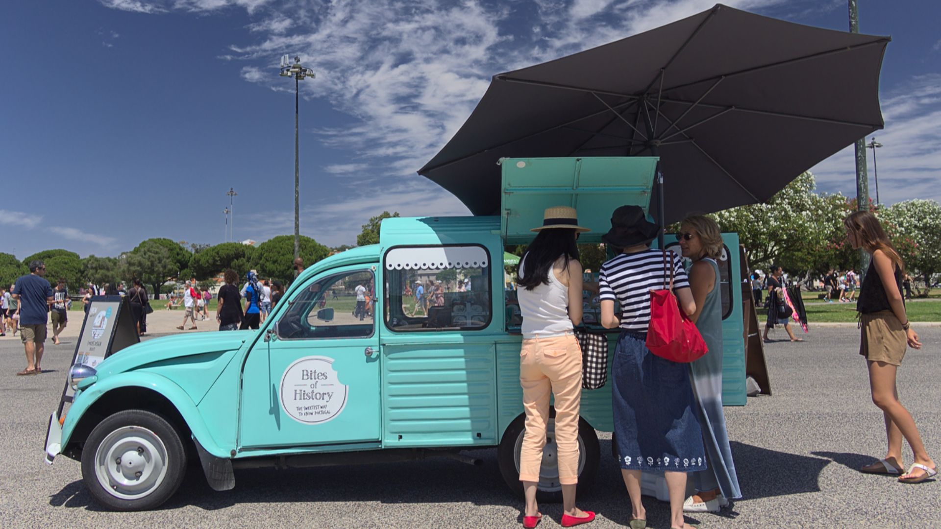 Foodies around the world say these countries have the best street food