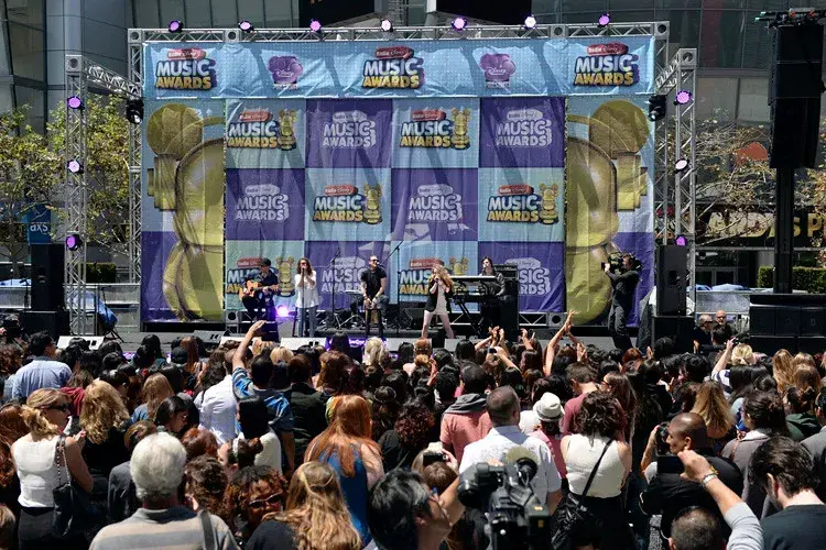 Creating lasting memories: How to make the most of your festival experience