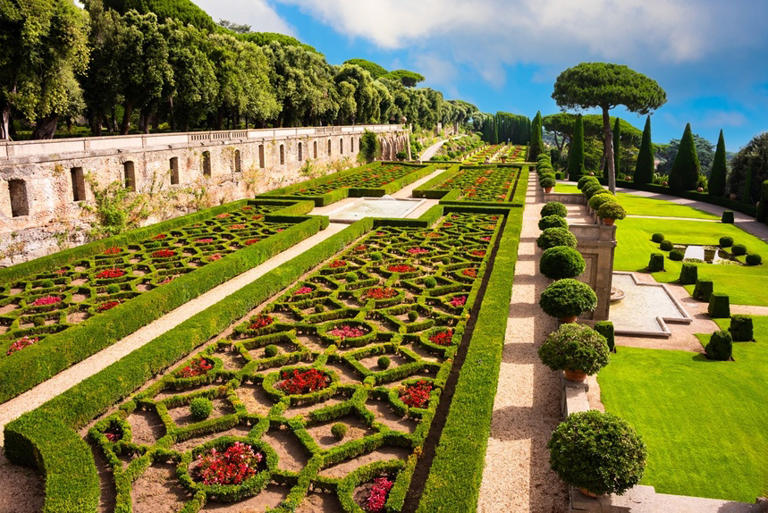 Polski ślad w prywatnej sypialni papieży. To miasteczko pod Rzymem to ...