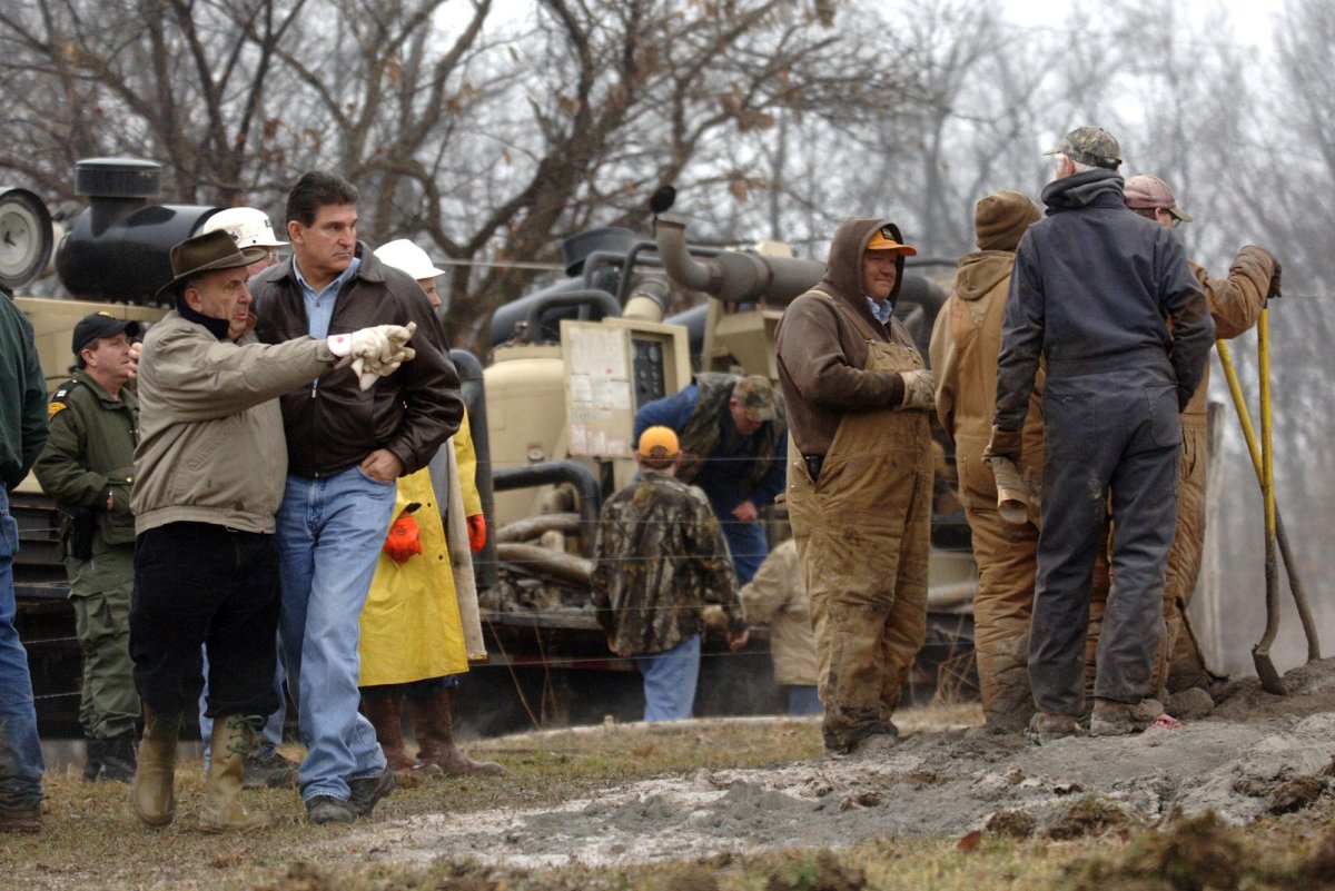 On this day, Jan. 2: West Virginia coal mine explosion kills 12