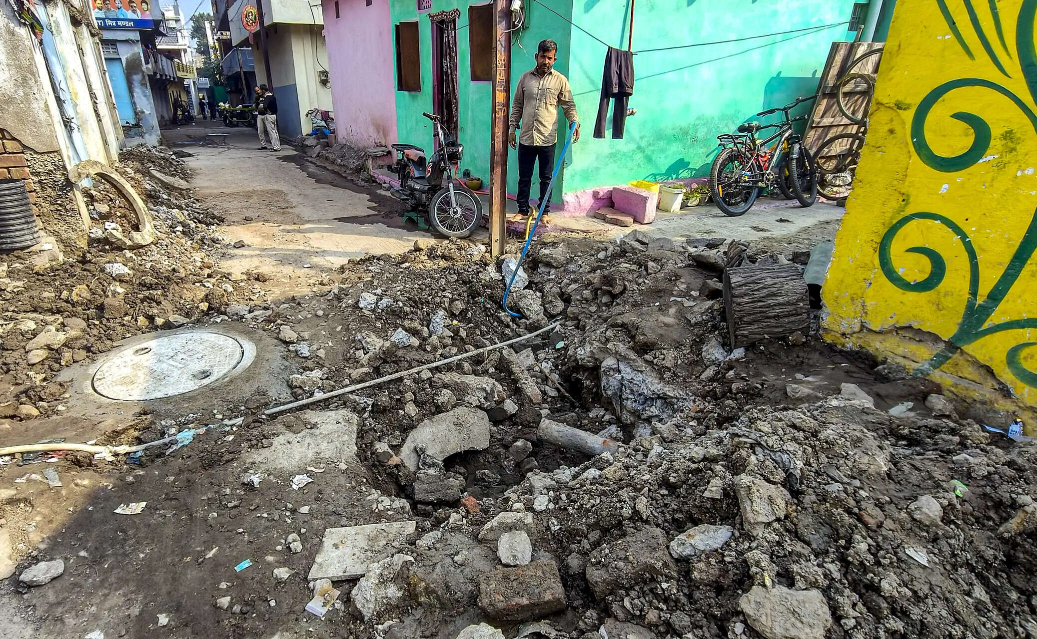 Indore water contamination: Infant born after 10-year wait dies; family ...