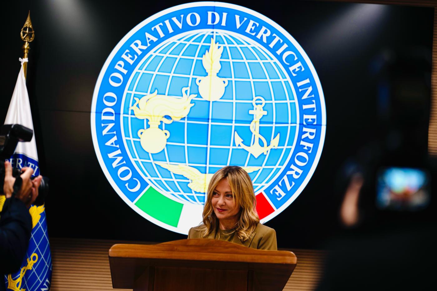 Le spese dei guerrafondai le pagherà l’Italia, la “generosità” di ...