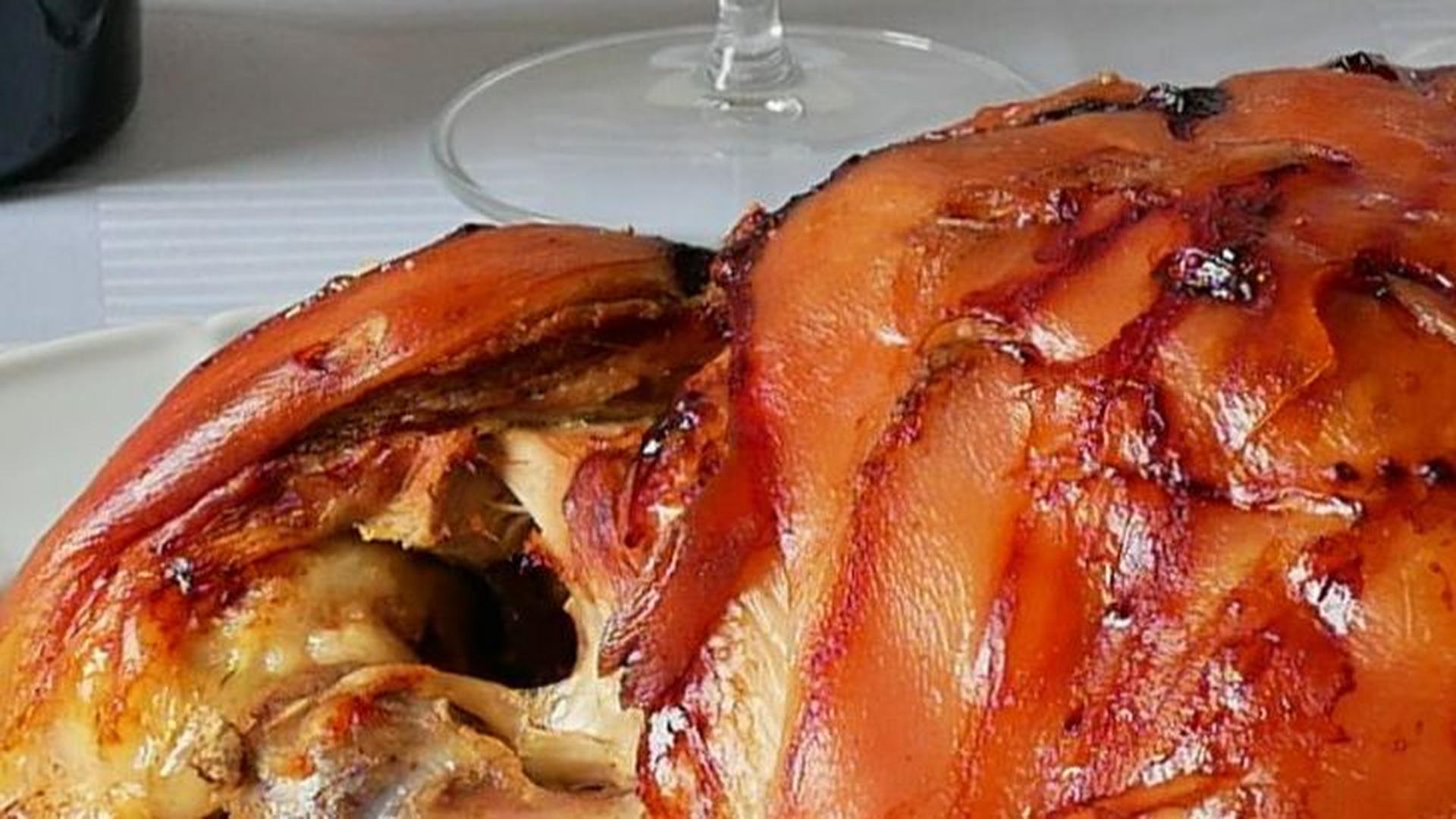 12 reasons food trends explode online - and what experts say you can learn