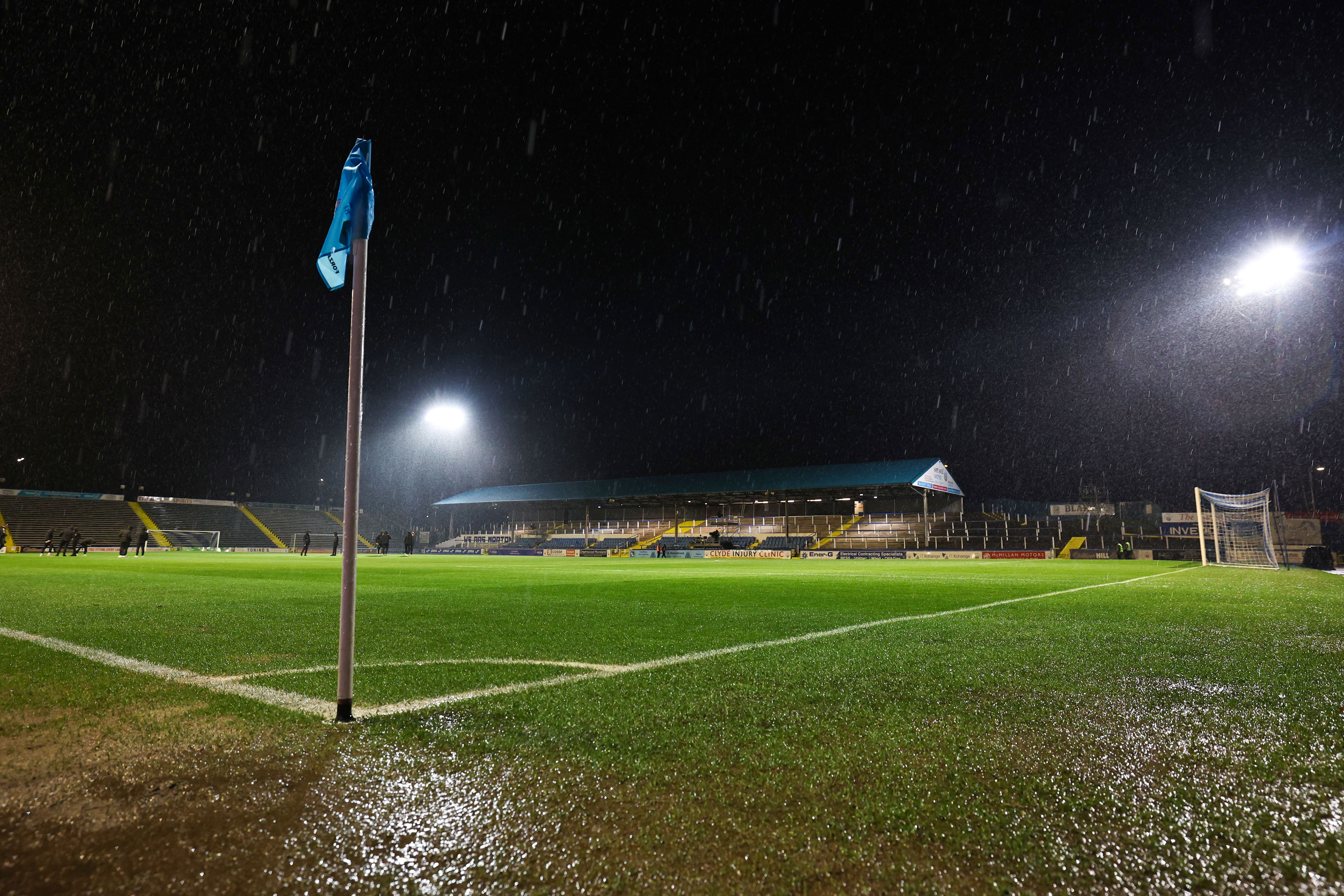 Former Hibs star set for latest Scottish Championship managerial role ...