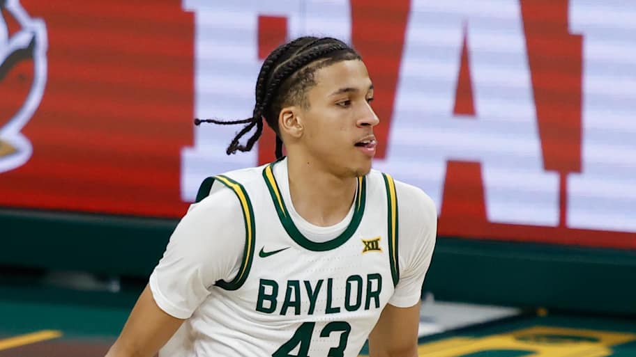 Spurs grab two-way star in 2026 mock draft