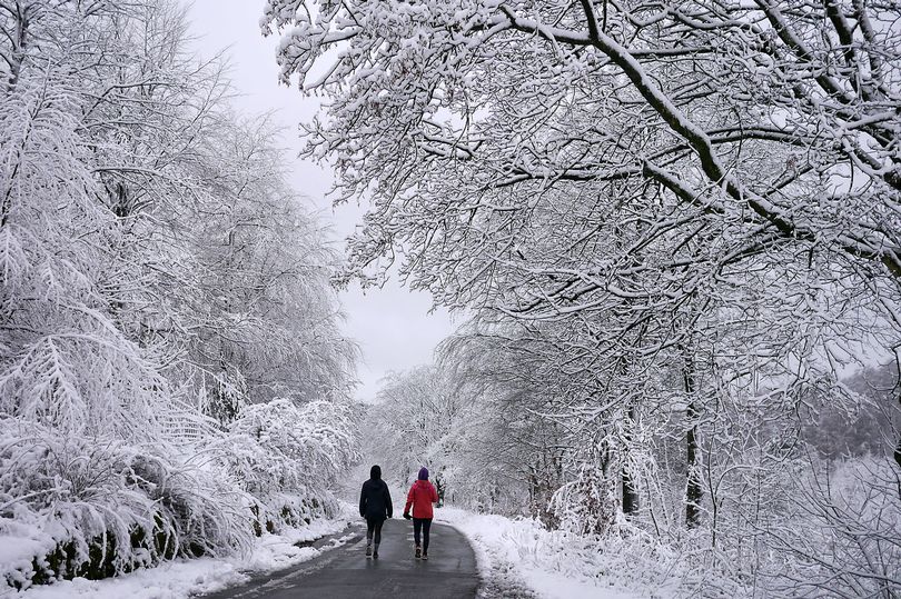 Met Office issues 21-hour Cheshire snow and ice warning