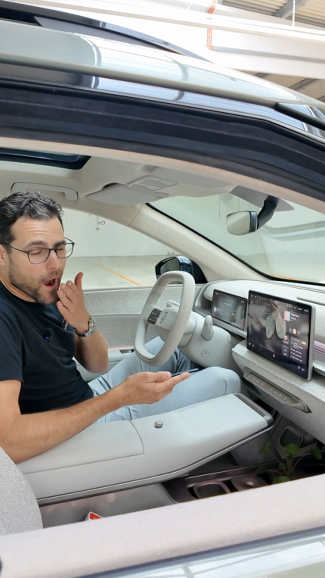 Relax mode in the new VW ID. Cross